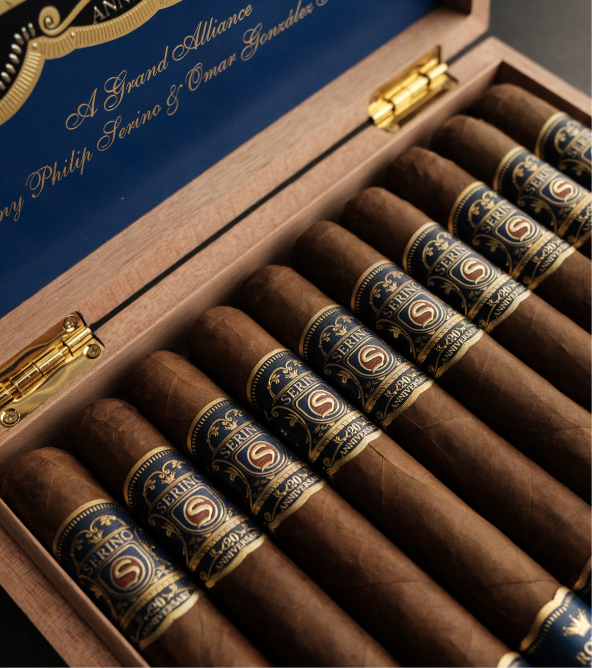 Serino Royale Medio - Handcrafted Boutique Cigars - Serino Cigars